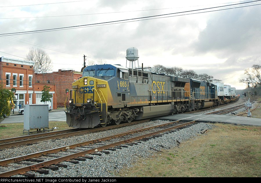 Q120 CSX 665